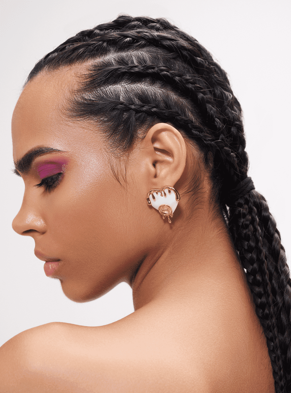 Discover The Perfect Earrings for Oval Face Beauties – Outhouse Jewellery