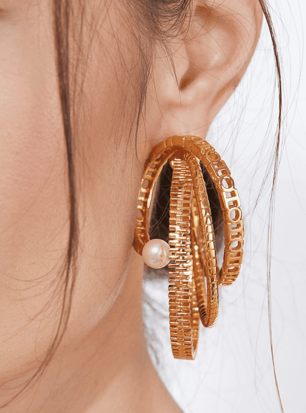 What Are the Most Popular Types of Hoop Earrings? – Outhouse Jewellery