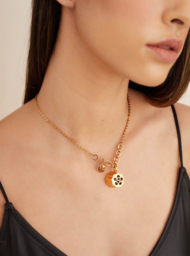 18 Different Types of Jewellery Every Woman Must Have – Outhouse Jewellery