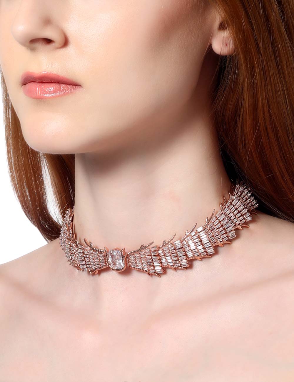 What Necklace Complements Your Neckline Best? (With Style Tips ...