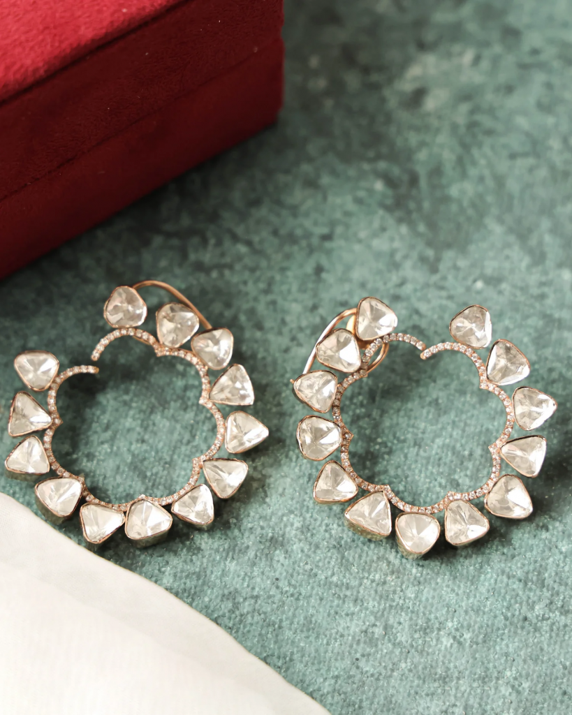 8 Earrings That Flatter Diamond Faces Instantly (2025) – Tyaani ...