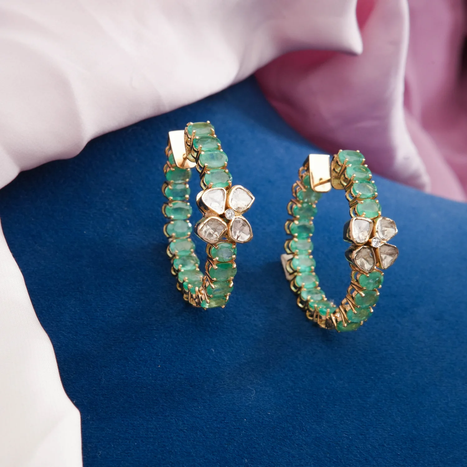 Earrings for Round Faces: What to Wear & Avoid (2025) – Tyaani ...